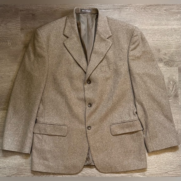 Oscar de la Renta | Suits & Blazers | Oscar De La Renta Cashmere Wool Nylon Blend 3 Button Tweed ...